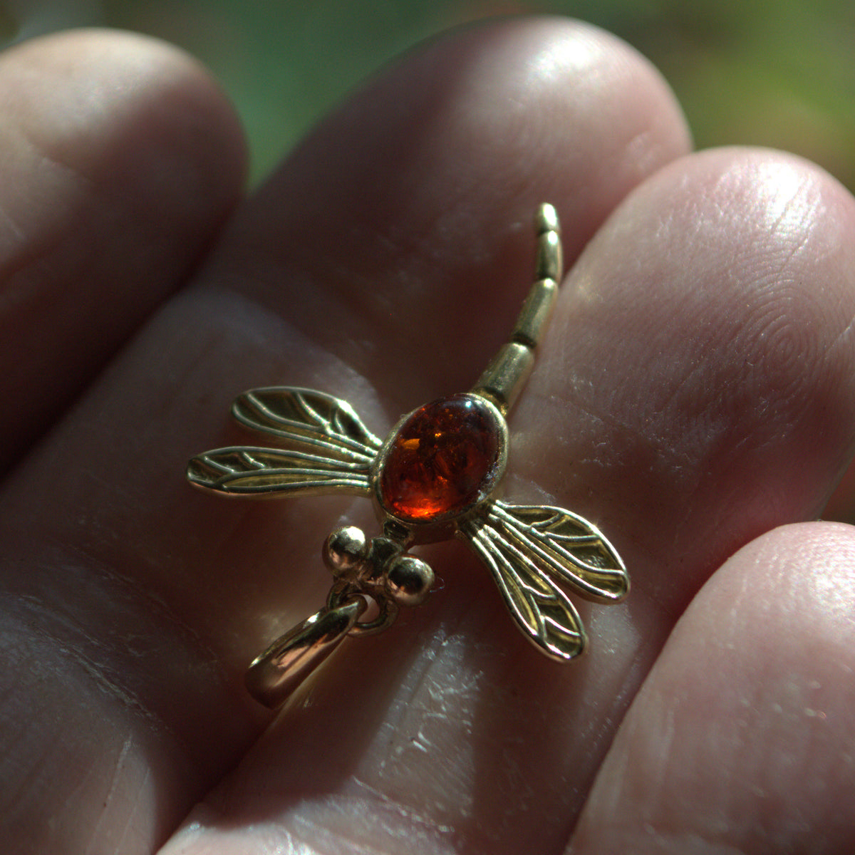Nature solid 9ct gold and Amber dragonfly necklace – Iceni Silvercraft